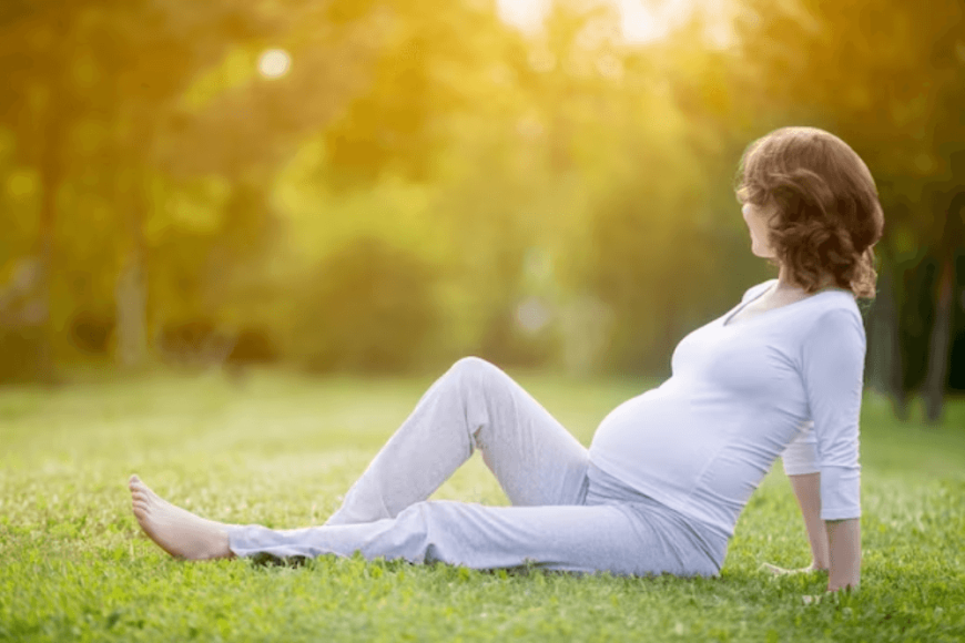 IUI vs Natural Conception: Pros and Cons! - New Life Hospital